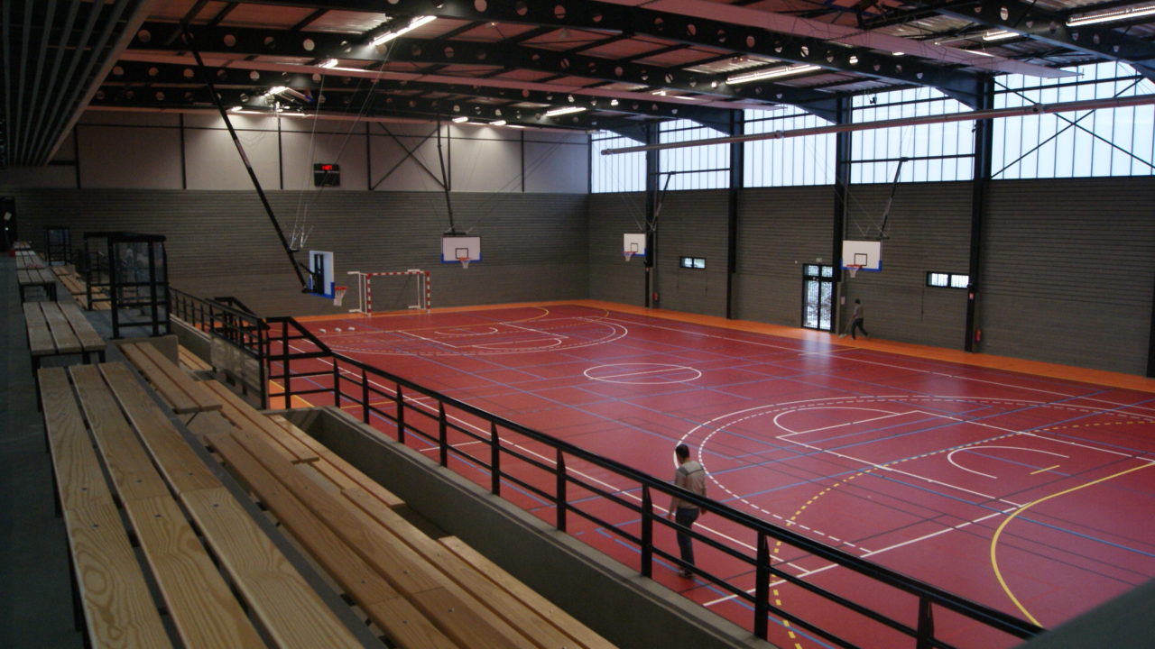 Gymnase à Pibrac – Agence Bamboo Architectures L'Isle Jourdain | Hélène ... Gymnase à Pibrac – Agence Bamboo Architectures L'Isle Jourdain | Hélène ...